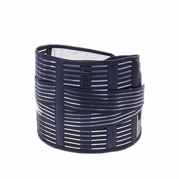 腰をしっかり支える腰用サポートベルト薄手のメッシュ素材なので軽くて通気性に優れオールシーズン着用可能 伸縮素材の二段式補助ベルトによって作業時やスポーツ時でもずれにくく着用したまま簡単に締め付け加減を微調整できます。腰痛ベルトとしてはもちろ...