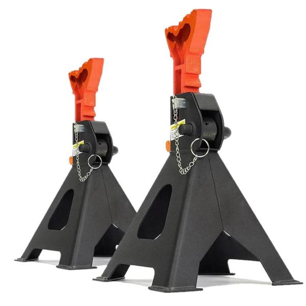 ジャッキで車を持ち上げるだけで整備を行うのは不安定でとても危険…そんな時に必要不可欠な商品です。初心者でも簡単に使用できます。家庭用の車メンテナンスに便利です。●積載能力抜群●高さ調節可能●安心のラバーパッド付き商品内容：ジャッキスタンドサ...