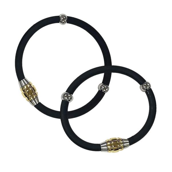 ●静電気除去ブレスレットは体に流れるのプラスイオンとマイナスイオンの比率を調整して静電気を除去するという効果があります。効果は人の体質によって違いますが一般的には2-3週間で効力が現れ始めます。着用時間が長くなると効果が徐々に表れていきます...