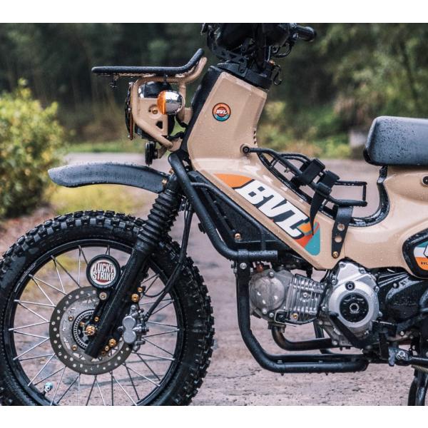 商品名フロント フェンダー適合車種クロスカブカラーブラック素材アルミニウム商品内容本体×１、装着用ステー×1、装着用ネジ×1式※説明書は付属しておりません