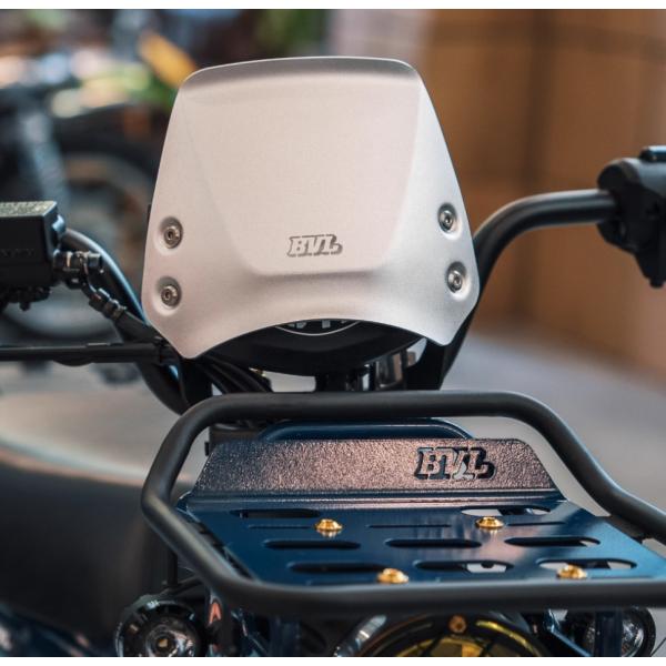 商品名ウインドシールド カウル高強度な合金を使用する多機能なステー錆びにくい合金を利用しますので、耐久性も強度には心配及ばない高品質アルミニウム一体成形、長く使用できます。安心させるこだわり適合車種クロスカブ110商品内容本体×１ステー×1...