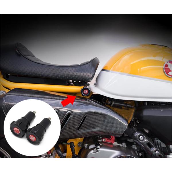 【商品情報】素材：アルミニウム【適合車種】：ホンダ モンキー 125セット内容：シート固定ボルトx2枚※説明書は付属しておりません※製品の実物は、仕様説明に記載された画像を準拠としてください。アルミニウム材質、高強度、長い耐久性、長寿命で作...