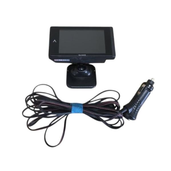 商品状態です。細かなスレ・軽微な傷・汚れはございますが、全体的に良好な中古品です。付属品本体、シガープラグコード。主な特徴CELLSTAR製のGPSレーダー探知機「VA-840R」。3.2インチMVA液晶を搭載し、見やすい表示。17バンド受...