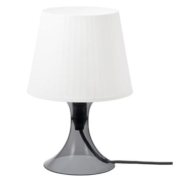 柔らかな光で心地よいムード照明になります電球は別売りです。LED電球 E17口金 球形 オパールホワイトの使用をおすすめします通常のランプシェードや照明器具で均一な光を拡散させたい場合は、オパール電球を使用してくださいランプシェードや照明器...