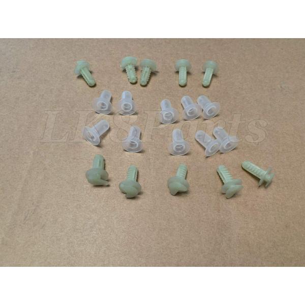 商品名:  RANGE ROVER CLASSIC SNAPSACS SERVICE &amp; DOOR TRIM PANEL RETENTION CLIPブランド: Proper Spec商品サイズ: One Size商品番号: 素材:...
