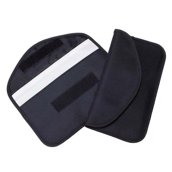 商品名: Downhill ファラデーバッグ 携帯電話用ファラデーバッグ 信号遮断キーバッグ 車の盗難防止用 携帯電話キーレスエントリーフォブ用シグナルブロッキングポーチ ほとんどの車用 (ブラック) Downhill 2 PCS Fara...