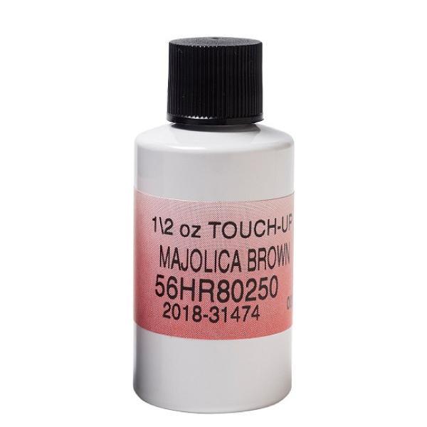 ストーブ表面の美しさを保つために薪ストーブを使用していると、モノをぶつけてキズがついてしまったり…。そんな時に役立つメンテナンスアイテムです。ホウロウ色専用です。ホウロウが欠けた部分に補修用パテを施したあと、その上に本体と同じ色の補修液を塗...