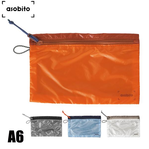 ▼規格サイズにあわせた、すっと中身が入る軽量なマチなしポーチが登場●一回り大きいサイズのため、中身の出し入れをスムーズに行えます。●フックやカラビナに通しやすい、張りのある素材を使ったコードループ。グローブを付けたままでも使いやすい素材を選...