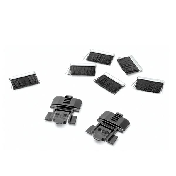 ▼トラクションを維持するため、駆動ホイールをきれいに保ちます。■仕様【適合機種】ロボット芝刈機　AUTOMOWER(TM) 305　AUTOMOWER(TM) 315 Mark II　AUTOMOWER(TM) 415X[ ハスクバーナ H...