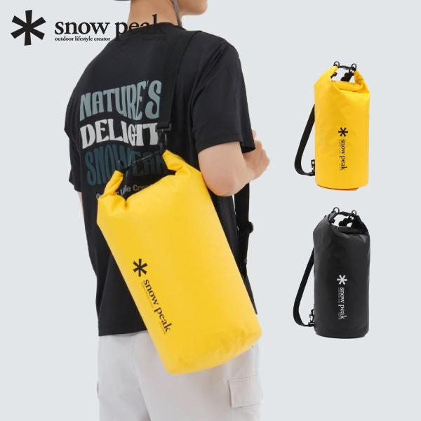 ▼アウトドアと水遊びで使いやすい、PVC素材の防水バックです。■仕様【カラー】ブラック、イエロー【サイズ】20.5×20.5×高さ61.5cm【容量】20L【素材】PVC(100%)[ スノーピーク snow peak snowpeak ｓ...