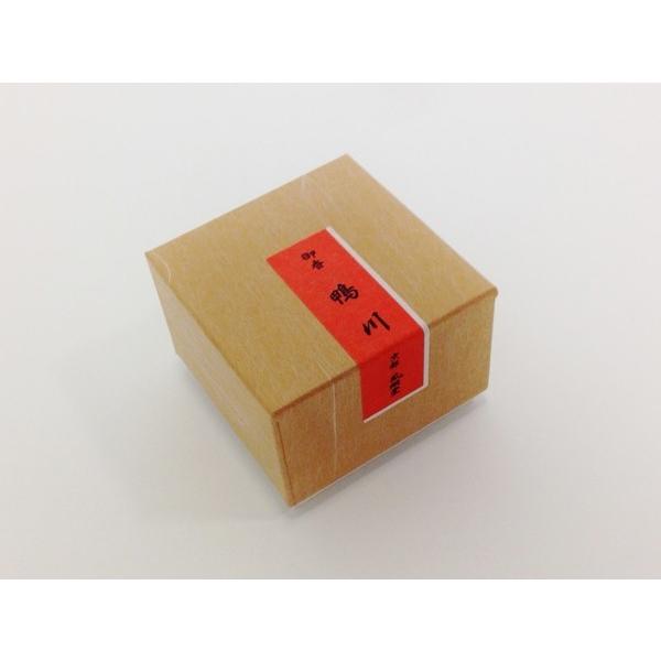 御香鴨川　京都　鳳翔堂当店人気NO,1の部屋炊き用お香。有名メーカーにも引けを取らない、甘くもあり爽やかな残り香。お客様のおもてなしに、普段のやすらぎのひとときに玄関やリビングで香をお楽しみください。