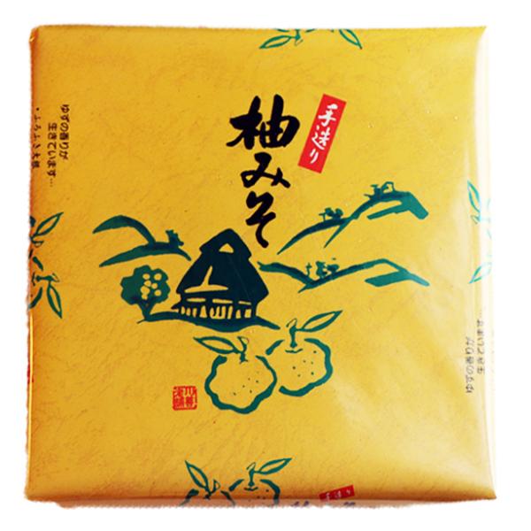 川善の定休日は発送できないことをご了承お願いいたします。到着したら冷蔵庫での保管をお願いします。賞味期限60日 川善特製の白みそをベースに、新鮮な柚子のマーマレードをたっぷりと加え、手間暇かけてじっくりと練り上げました。ふろふき大根、こんに...