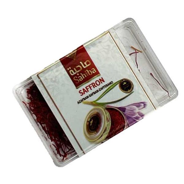 めしべを乾燥させて、香辛料や生薬として用います。1グラムのサフランを採るのに160個ほどの花が必要で、収率が低いために貴重です。めしべは独特の香りを持ち、水に溶かすと鮮やかな黄色を呈するため、料理の色付けや風味付けのための香辛料として使用さ...