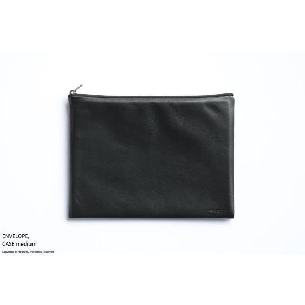 CASE medium205"W × 150"H × 5"D mm重量: 52 g材質：牛革