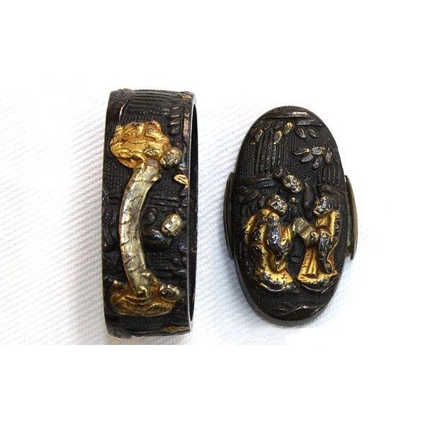 縁：3.83×2.46×1.27cm、頭：3.4×1.95×0.85cm