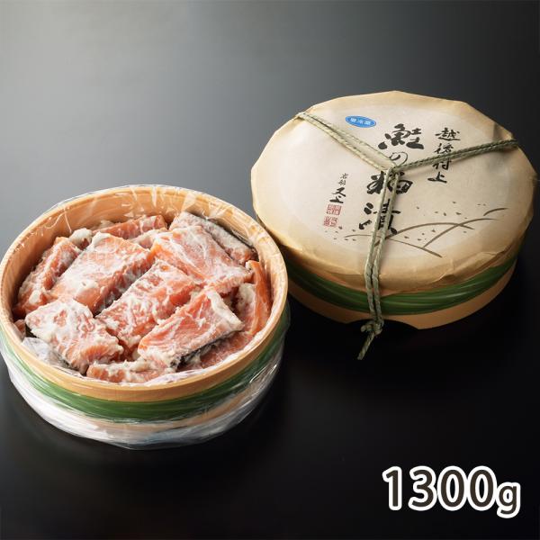 又上の「鮭の粕漬け」は、新潟県で人気の地酒「〆張鶴」の酒粕を使い、じっくり時間をかけて旨味を浸透させた一品。ふわりと香る酒粕と、深みのある鮭が美味しく、家庭用にも、贈答用にも人気です。天保年間創業の老舗「又上」から、こだわりの粕漬けをご紹介...