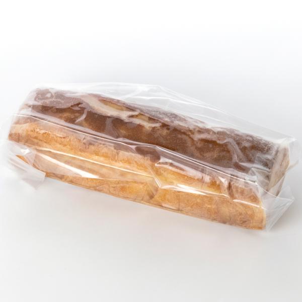 妙高市の「赤倉観光ホテル」が創業以来受け継いできたレシピを元に作っているパウンドケーキです。フルーツケーキはドライフルーツやラムレーズンがぎっしり。オレンジケーキは爽やかな酸味が人気です！妙高市のホテル「赤倉観光ホテル」が伝統のレシピで作る...