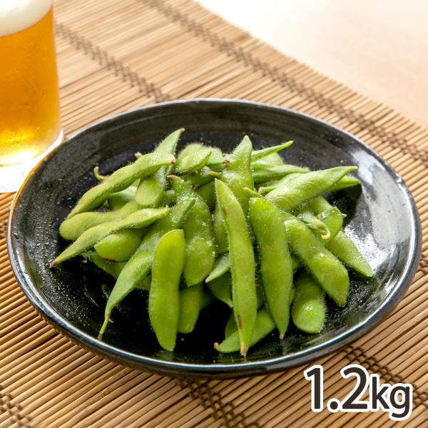 【発売日：2026年06月07日】濃厚な味わいはやめられない、止まらない！清らかな雪解け水をたっぷり吸収して育った、香り豊かで甘みの強い枝豆です。塩茹でにすれば、ホクホク食感が絶品。ザル盛りでもペロリと食べられます！長岡市のしみず農園の畑が...