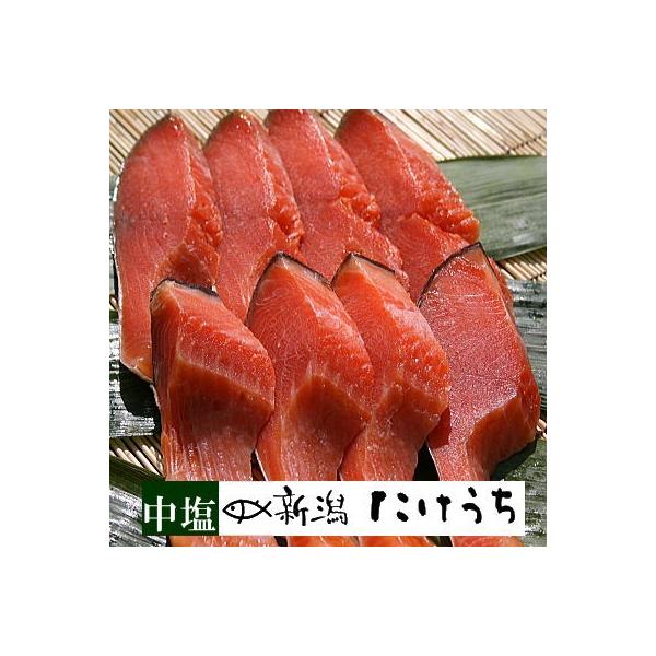 ２００８年に水産庁長官賞受賞『本造ります』の低温熟成による旨味を大変評価していただきました。脂ののった良質のますを天日円で時間をかけて熟成させた後、冷風で干しあげました。とろけるような脂ののったます。ご飯のおかずに丁度良い塩加減。多くの方に...