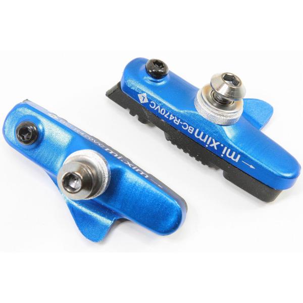 ・mi.Xim製、シマノとスラムのロードブレーキと交換できる、カートリッジ式ブレーキシューになります。・軽量アルミハウジングで角度調整ワッシャー、固定ボルトつきになります。・パッド面はあらゆる状況に対応した最新のパタンを採用しております。 ...