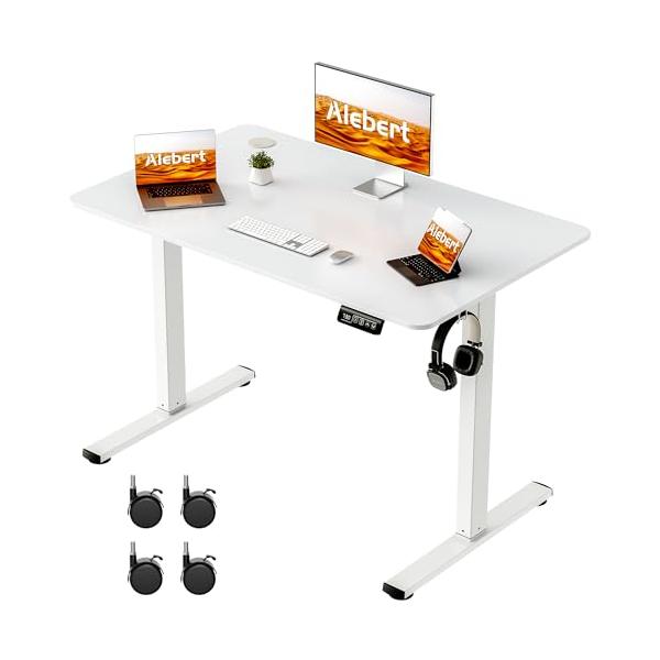 色：ホワイトサイズ：幅100＊60cm 50,000回以上の耐久性試験に合格 50,000回以上の過酷な昇降試験を突破した、航空機にも使われる高級鋼材を採用。通常のデスクの3倍以上の耐久性を実現し、毎日何度も高さ調整してもまったくのびたり歪...