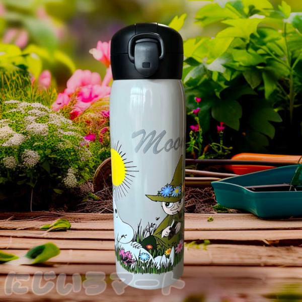 ムーミン&amp;スナフキン 水筒 保冷 保温 500ml ステンレス ワンタッチワンプッシュで簡単オープン！真空二重構造で保冷・保温効果が長持ち大人でも持てるデザインのステンレスボトルです。スリムサイズでかばんにもスッと入るから外出時にも...
