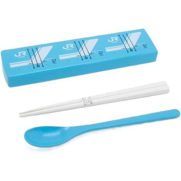 オーエスケー JR貨物 18D形式コンテナ ブルー 引フタ コンビ 18cm 箸 スプーン 箸箱セット 日本製人気のJR貨物をモチーフにした新商品！鉄道ファンの方はもちろん、ファン以外の方もついつい使いたくなるデザインです●シリコーンパーツ...