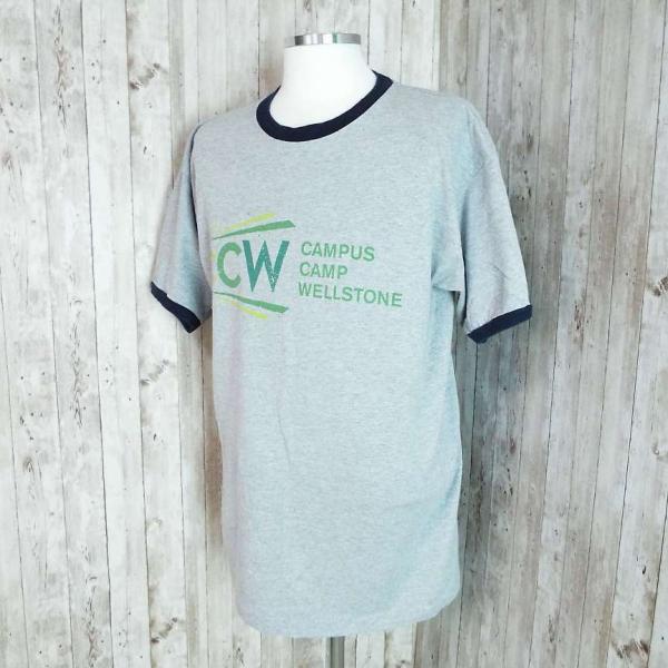 ■商品説明■・アメリカ直輸入  USA製のオーバーサイズ 丸首Tシャツです。・CAMPUS CAMP WELLSTONEのオリジナル物・公式HP→https://www.wellstone.org/programs/campus-camp-...