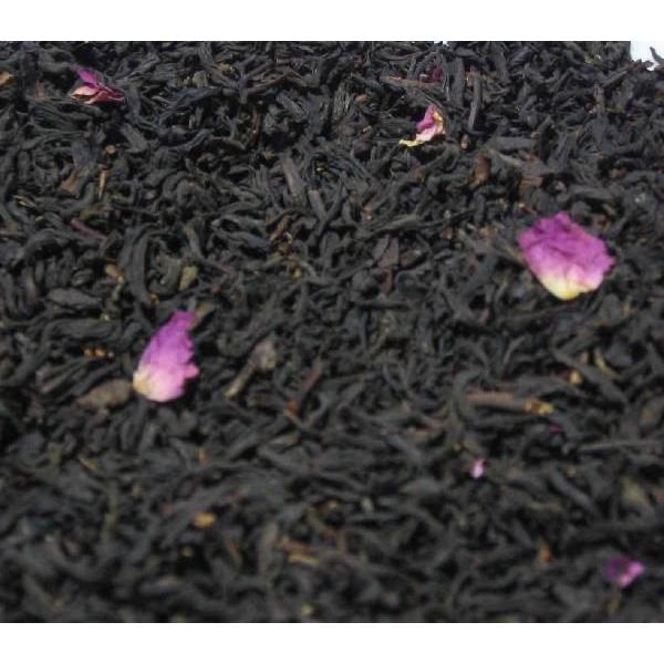 桃の香りを中国紅茶にしみこませ、桃の花をブレンドしたフレーバーティーです。中国では味と香りを楽しみながら砂糖を入れずにストレートで飲むことが多いですが、砂糖などはお好みで。【美味しい紅茶のいれ方】■汲みたての水（軟水で）を沸かしたての熱湯９...