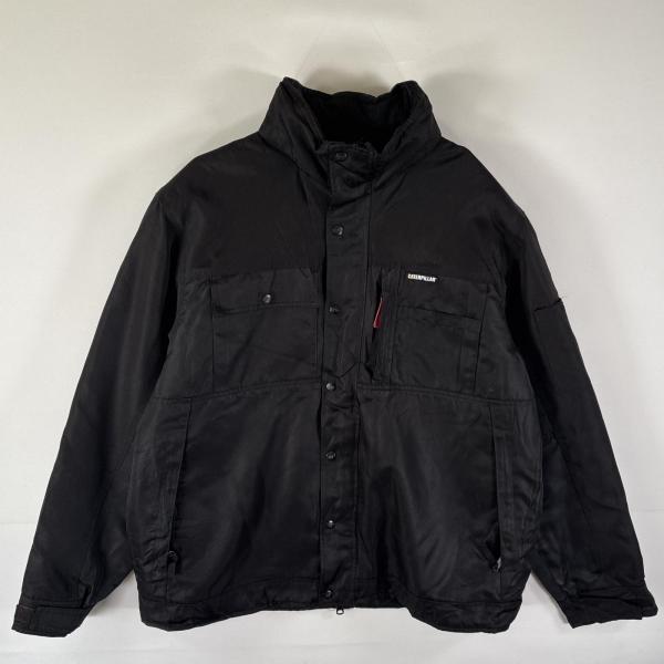 【管理番号】OYB0005723【ブランド】キャタピラー【対象】メンズ【カラー】  ブラック【季節・シーズン】オールシーズン【生産国】中国【素材】ポリエステル100%【表記サイズ】XL【実寸サイズ】肩幅：約54cm着丈：約75cm身幅：約6...