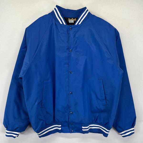 【管理番号】OYB0011082【ブランド】オーバーン【対象】メンズ【カラー】  ブルー系【季節・シーズン】秋冬【素材】ナイロン100%【表記サイズ】M【実寸サイズ】着丈：約66cm身幅：約59.5cm裄丈：約86cm採寸データは全て平置き...