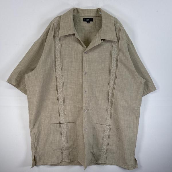 【管理番号】STA0002686【ブランド】PRONTI【対象】メンズ【カラー】  ベージュ【柄】無地【季節・シーズン】春夏【生産国】中国【素材】ポリエステル100%【表記サイズ】XXL【実寸サイズ】肩幅：約58cm着丈：約83cm身幅：約...