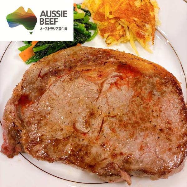 ステーキに最高！柔らかく、脂っこくない赤身肉です。グレインフェッドビーフとは、穀物の餌で育てられた牛肉です。リブロースは背側の肩ロースとサーロインの間の部分の肉で、きめ細やかな肉質で味わい深く、霜降りになりやすいといわれています。サーロイン...