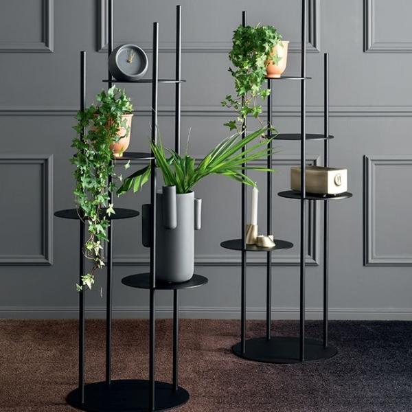 【品番】CS5107【商品名】CIRCLES（サークル）【カラー】P15：マットブラック・P46M：マットペールベージュ【サイズ】幅55.5cm × 奥行き55.5cm × 高さ146cm【材質】メタル【生産国】イタリア【デザイナー】Bus...