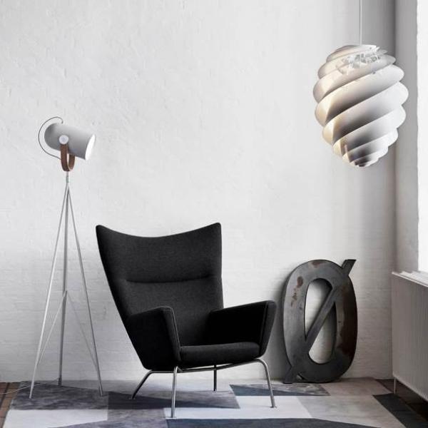 【商品名】ペンダント スワール2【シリーズ名】SWIRL（スワール）【品番】Sサイズ：KP1312S／KP1312SCPMサイズ：KP1312M／KP1312MCP【カラー】ホワイト／コッパー【サイズ】Sサイズ：直径18cm × 高さ23c...