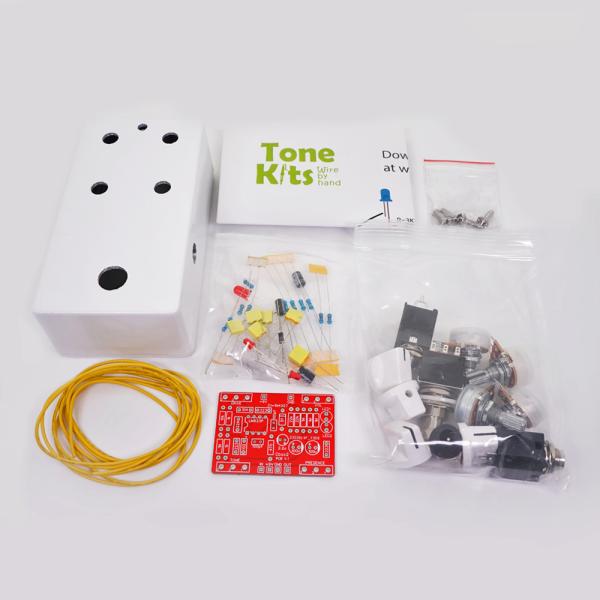 【発売日：2024年01月23日】Cbox Kitは、クラシックなブリティッシュスタックアンプのクランチなトーンを作るディストーションペダルを自作できるキットです。ブリティッシュスタイルの真空管アンプをクランクアップしたサウンドをエミュレー...