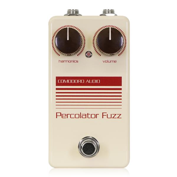 【発売日：2024年01月26日】Comodoro Percolator Fuzzは、1970年代に制作されたスライドコントロールが特徴的な有名なファズペダルを元に制作されたファズペダルです。Comodoroでは、何年も前に生産が中止された...