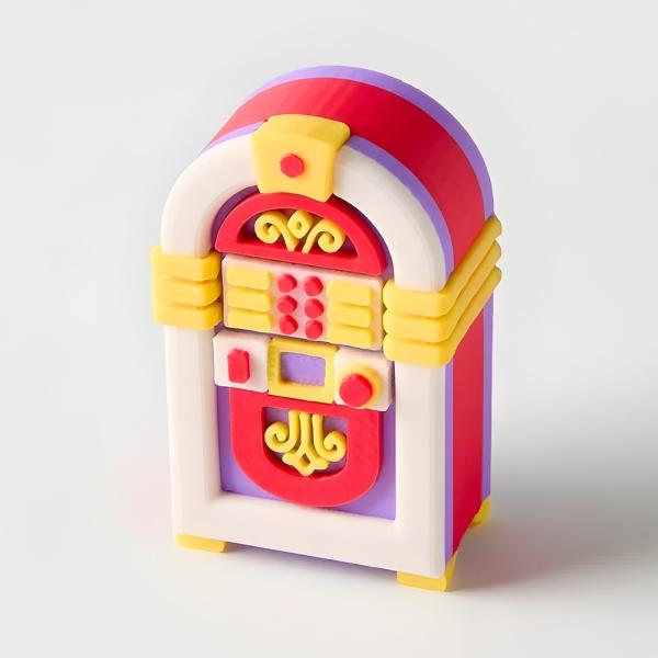 【発売日：2026年03月10日】Jukebox Topperは、バイブを選び、コインを入れてスイッチを押すだけでお気に入りの曲をプレイできるジュークボックスをモチーフにしたフットスイッチハットです。▼ より詳しくは ページ下部の説明文をご...