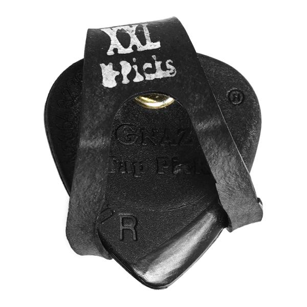 Essetipicks Gnaz Tap Pickは、イタリアの超絶テクニカルギタリスト、Ignazio Di Salvo（イグナジオ・ディ・サルヴォ）のために作られたピックです。ピッキングとタッピングを即座に切替えができ、さらにネイルピッ...