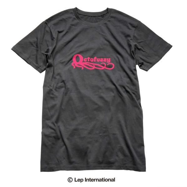 Formula B OCTOFUZZYのロゴ入りTシャツです。