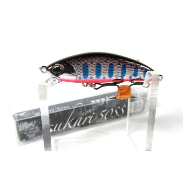 【商品概要】主な対応魚種:シーバス ヒラメ クロダイタイプ:シンキングサイズ:50mm / 重量:5gカラー:アマゴ #SU50SS-108フック:ST-36BC #12リング:オリジナル#1【商品説明】【商品詳細】ブランド：アムズデザイン...