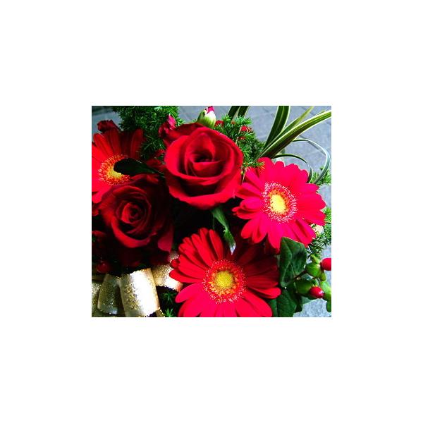 花束　プレゼント、お祝いや成人式、敬老の日　花束　プレゼント！　旬で新鮮なお花を使ったおまかせ花束 です。旬な季節のお花を使って花束をお作りします。（写真の花束は2980円のイメージです。金額に合わせた大きさでお作りします。）当店のデザイナ...