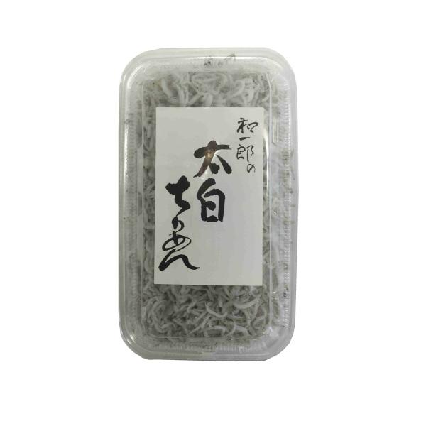 大分産の太白ちりめんです。湯掻き後に軽く乾燥させた商品で、お吸い物・離乳食・炊き込みご飯等様々な料理にご利用できます。