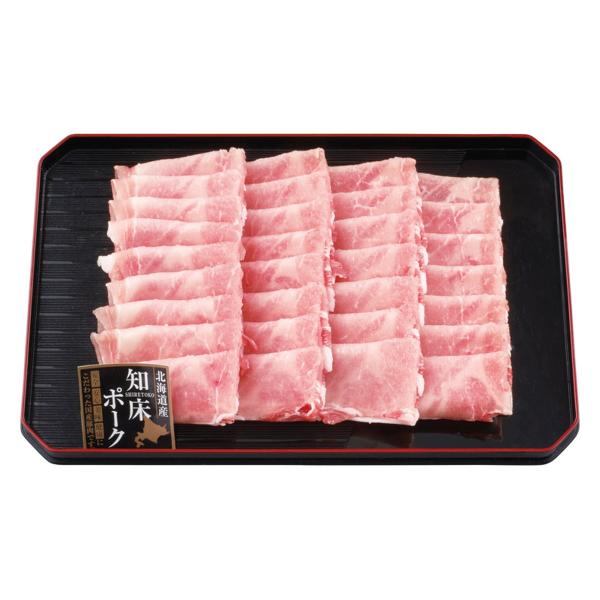 「知床ポーク・ロースしゃぶしゃぶ用 500g」　北海道・知床の大自然で豚が健康的に育つよう配慮されて育った「知床ポーク」。きめの細かい上質な肉質、特有の臭みも少ないので、あっさりと食べやすい旨みいっぱいの美味しい豚肉です。　G0001_26_01