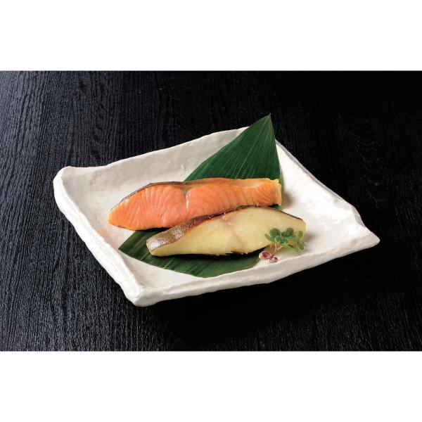 「西京漬詰合せ」　創業大正14年の味の浜藤が、京都の老舗蔵の白味噌を調合した漬床に、1切1切れ丁寧に漬込み熟成させた西京漬です。　G0002_25_07