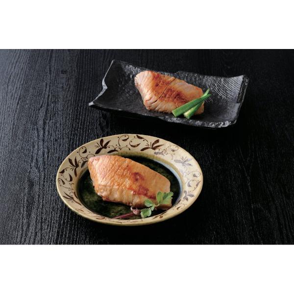 「鮪ハラモ漬詰合せ　幽庵５　照焼５」　希少な部位、鮪のハラモ。身にはしっかりと脂がのっており、その旨味をいかす照焼醤油漬と幽庵漬の詰合わせです。　G0002_25_07