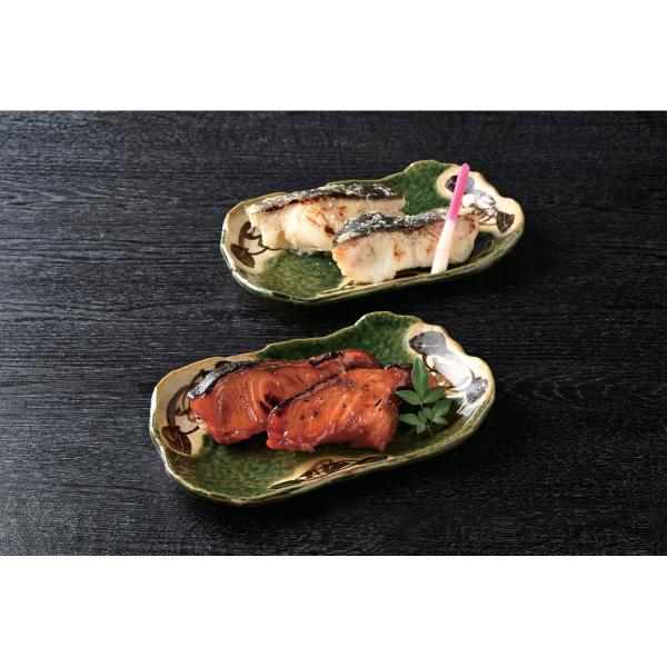 「銀ダラ西京漬・味醂漬詰合せ　鱈西７０×５／鱈味７０×５」　繊細で柔らかな身の舌触り、口いっぱいに広がる脂の旨みが人気の銀ダラ。京都の老舗『関東屋』の西京味噌を使った上品な西京漬と本格みりん漬の詰合わせです。　G0002_25_07