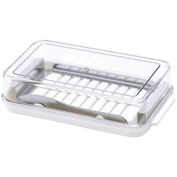 「カッター式バターケース(バターナイフ付)」　一度で２０個（1個=約10g）にカット！そのまま保存できるステンレスバターカッター＆ケースです。バターが取りやすい先割れナイフ付き。市販の200gのバター厚み約３５mmまで入ります。※対応バター...