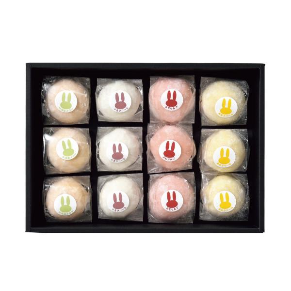 「小山製麩所　ふわふわ大福１２個セット」　北海道産のもち粉を使用した独自製法のふんわりやわらかい大福生地の中に、なめらかなクリームや甘さひかえめの餡を包み込んだ和スイーツ。　G0005_25_10