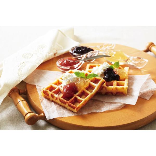 国産原料を使い、シンプルなレシピにこだわって作りました。果実ジャム4種を楽しめる詰合せです。　G0100_24_1